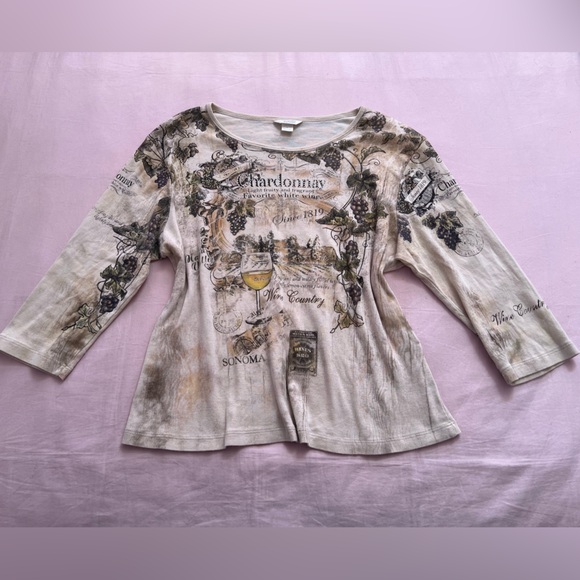 Christopher & Banks | Tops | Christopher Banks Italian Cream Graphic ...